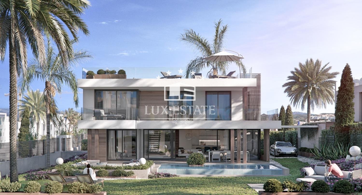 Elegant luxury villa, New Golden Mile - luxestate
